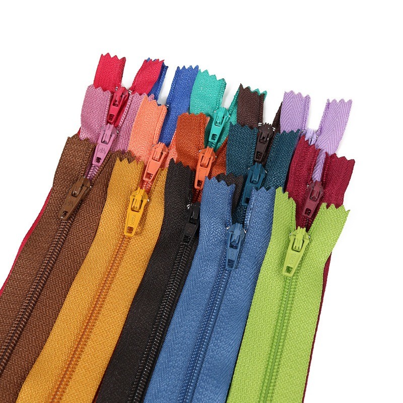 Zipper 25 Color 3# Nylon Zipper Custom Zipper For Garment Sewing ...